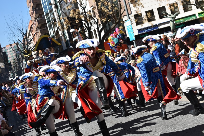 “El Burleta” consigue su 6º Arlequín de Oro del Desfile del Domingo de ...